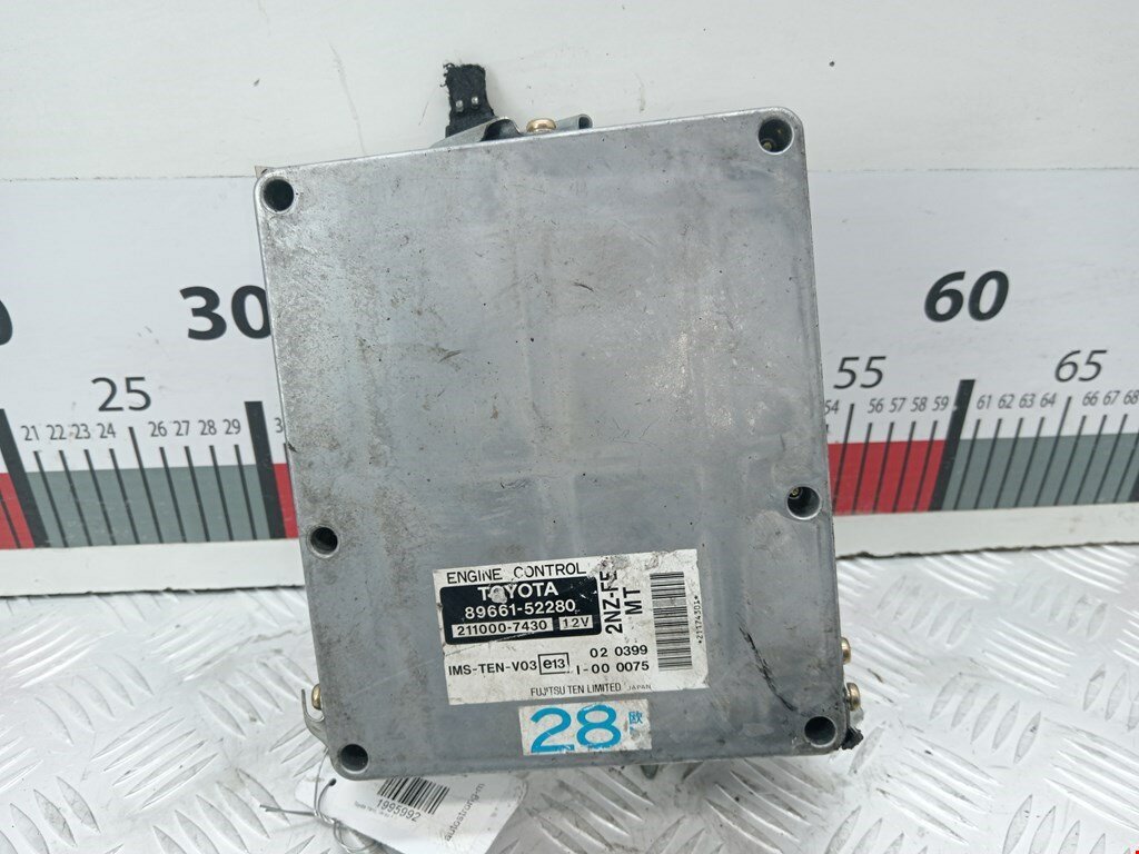 Блок управления двигателем Toyota Yaris_Verso 8966152280 арт. 1995992
