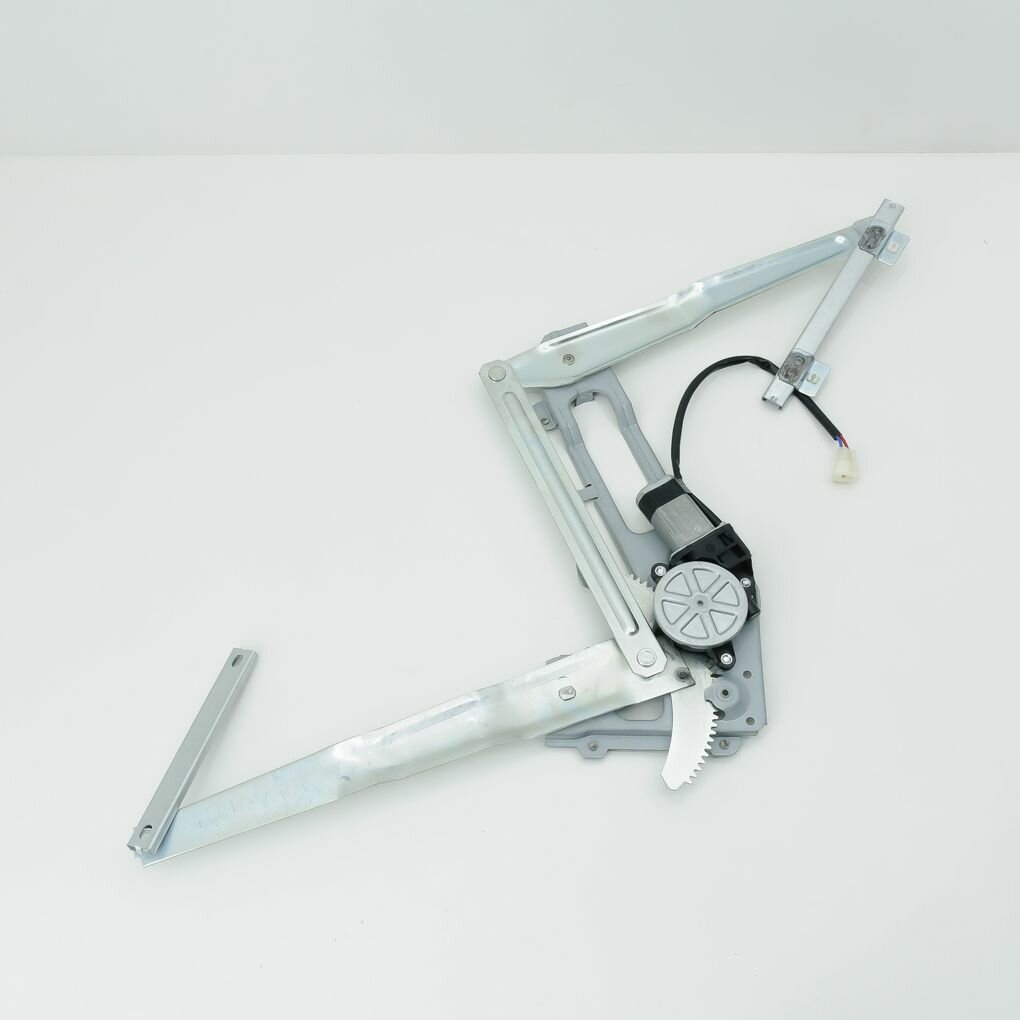 Механизм стеклоподъемника с мотором в сборе, 24V ISUZU ELF с 1994 г левый, API