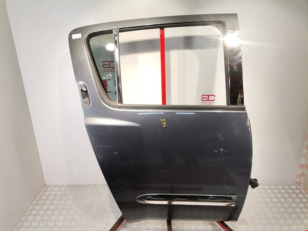 Дверь задняя правая Nissan Armada (TA60) H2100ZQ3MA арт. 728913