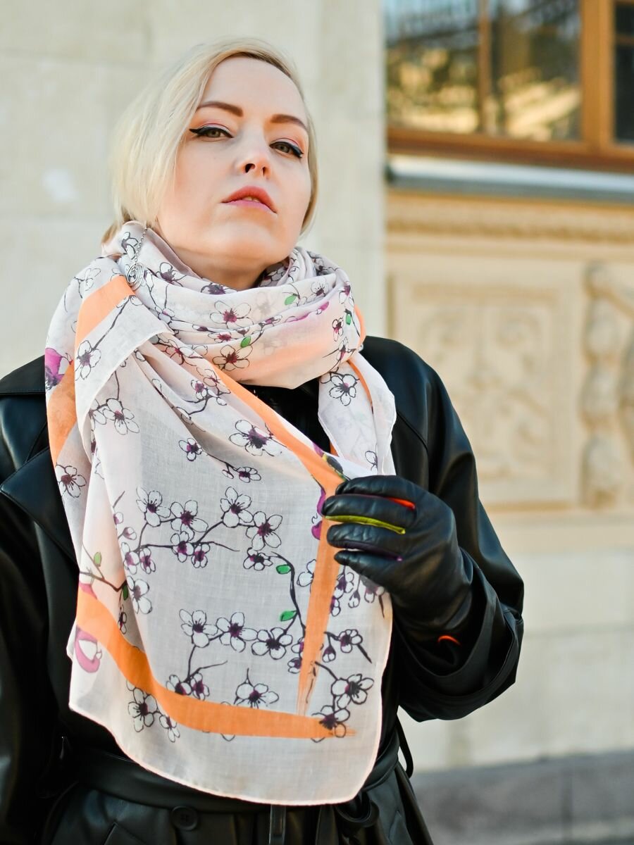 Палантин для женщин