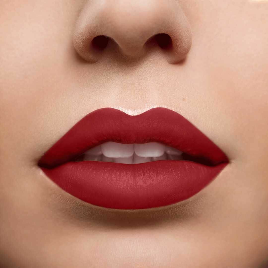 Матовая помада OnColour — фото 1