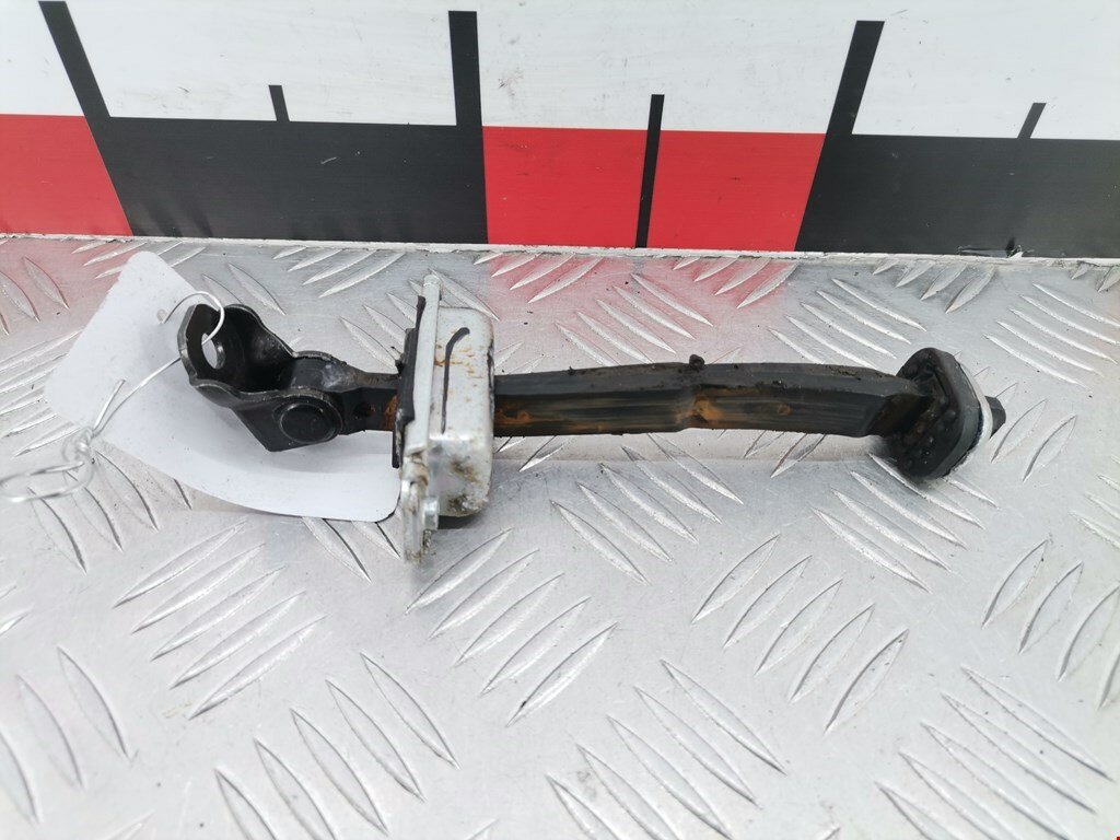Ограничитель открывания двери Opel Antara (L07) 95929941 арт. 1648952