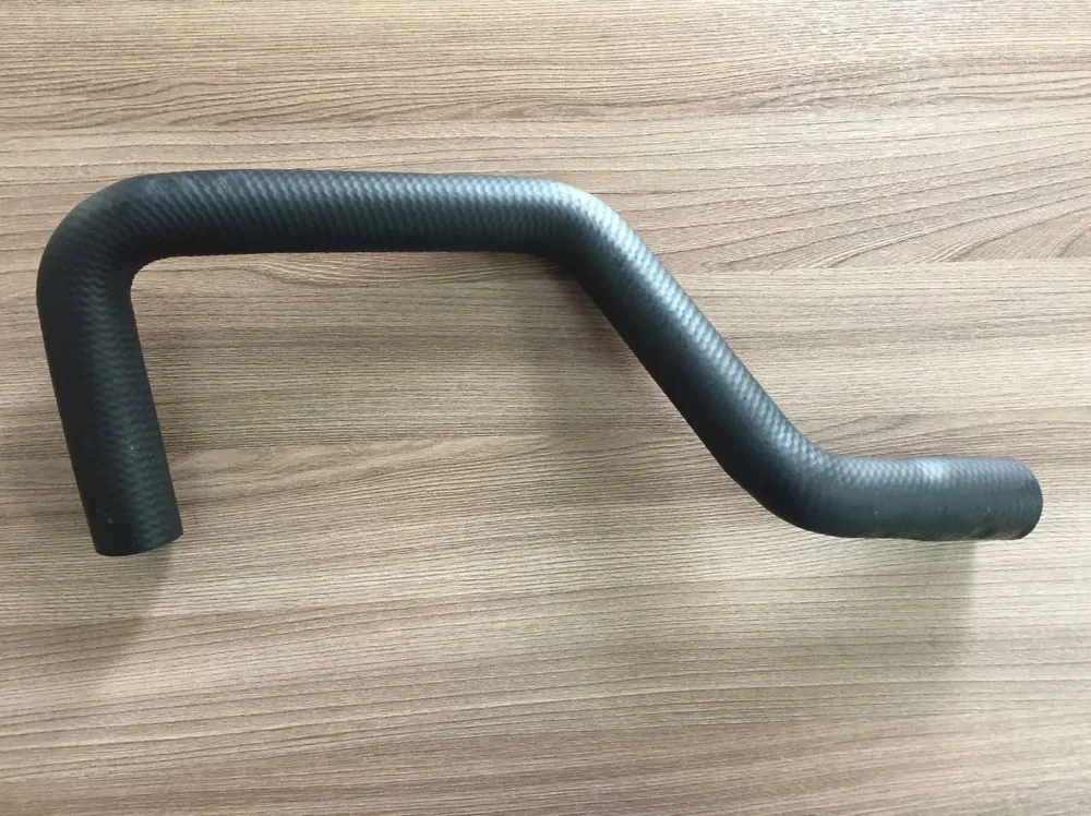 Патрубок радиатора верхний Lifan X60 Solano 1.8(нижний) Лифан ИКС60 Солано 1.8