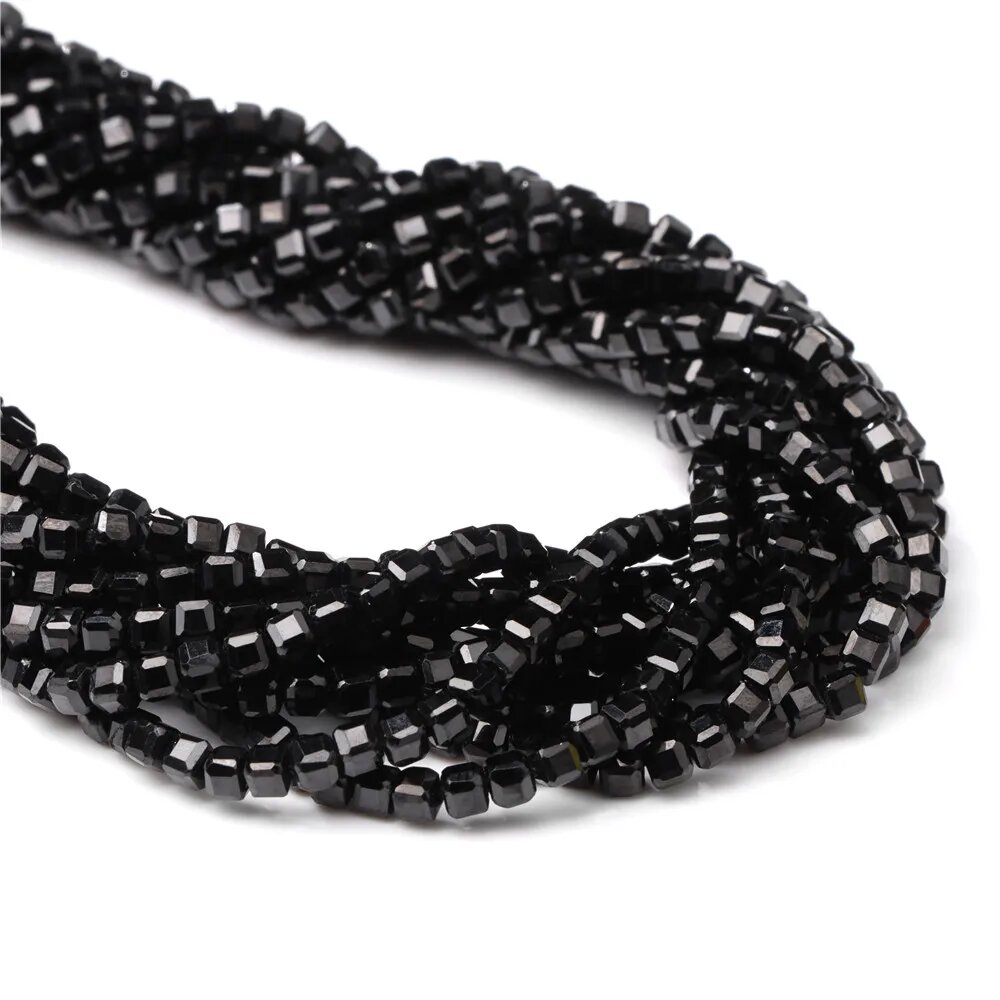 Натуральные бусины гранат, турмалин, клубничный кварц 2мм Черный, Black Spinel