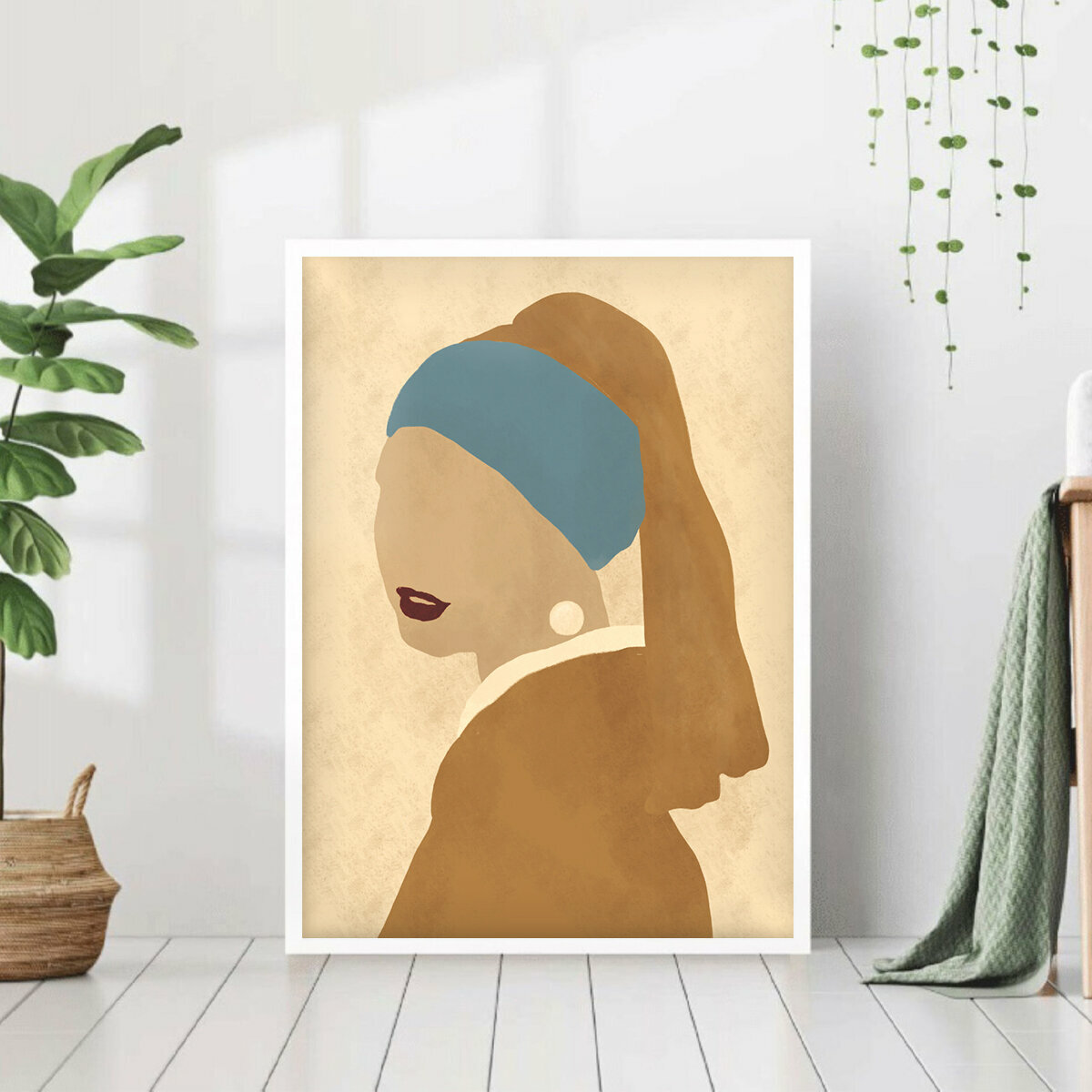 Постер "Девушка с жемчужной сережкой минимализм" в белой рамке 50х70 см для интерьера на стену