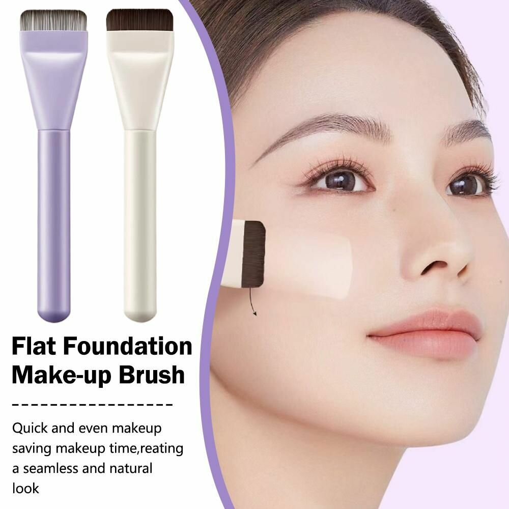 Плоская кисть для нанесения тонального крема, Подходит для всех видов жидких тональных основ и BB-кремов в формате кушона.