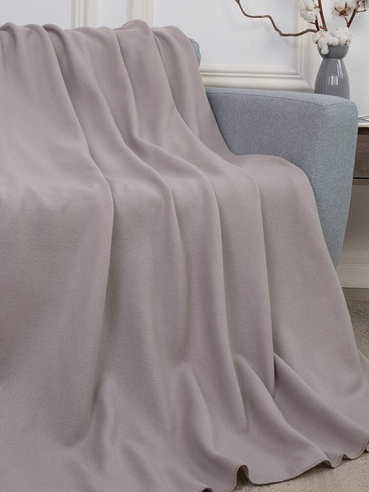 Плед флисовый на кровать, 130х170 см мягкий, легкий и теплый