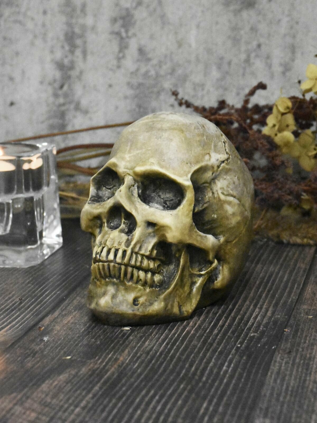 Фигурка "Череп" (под кость)