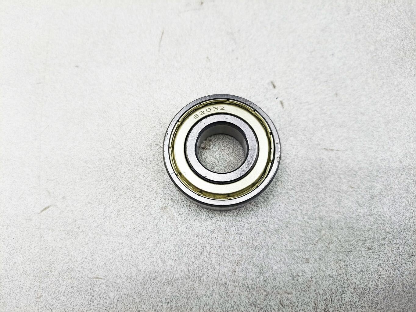 Подшипник коленвала, генератора, вала рулевого управления Патриот, закрытый. (203)