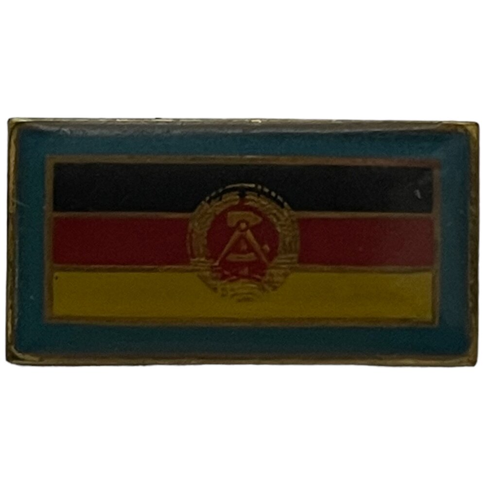 Знак "Штази" Германия (ГДР) 1961-1990 гг. (синий)