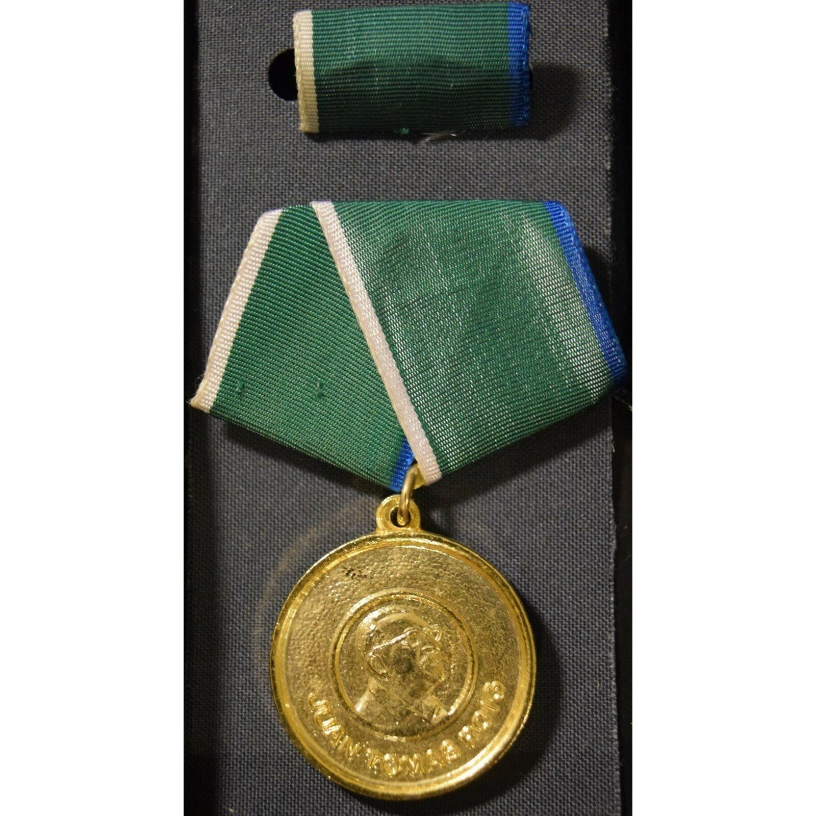 Знак отличия Куба "Хуан Томас Ройг"