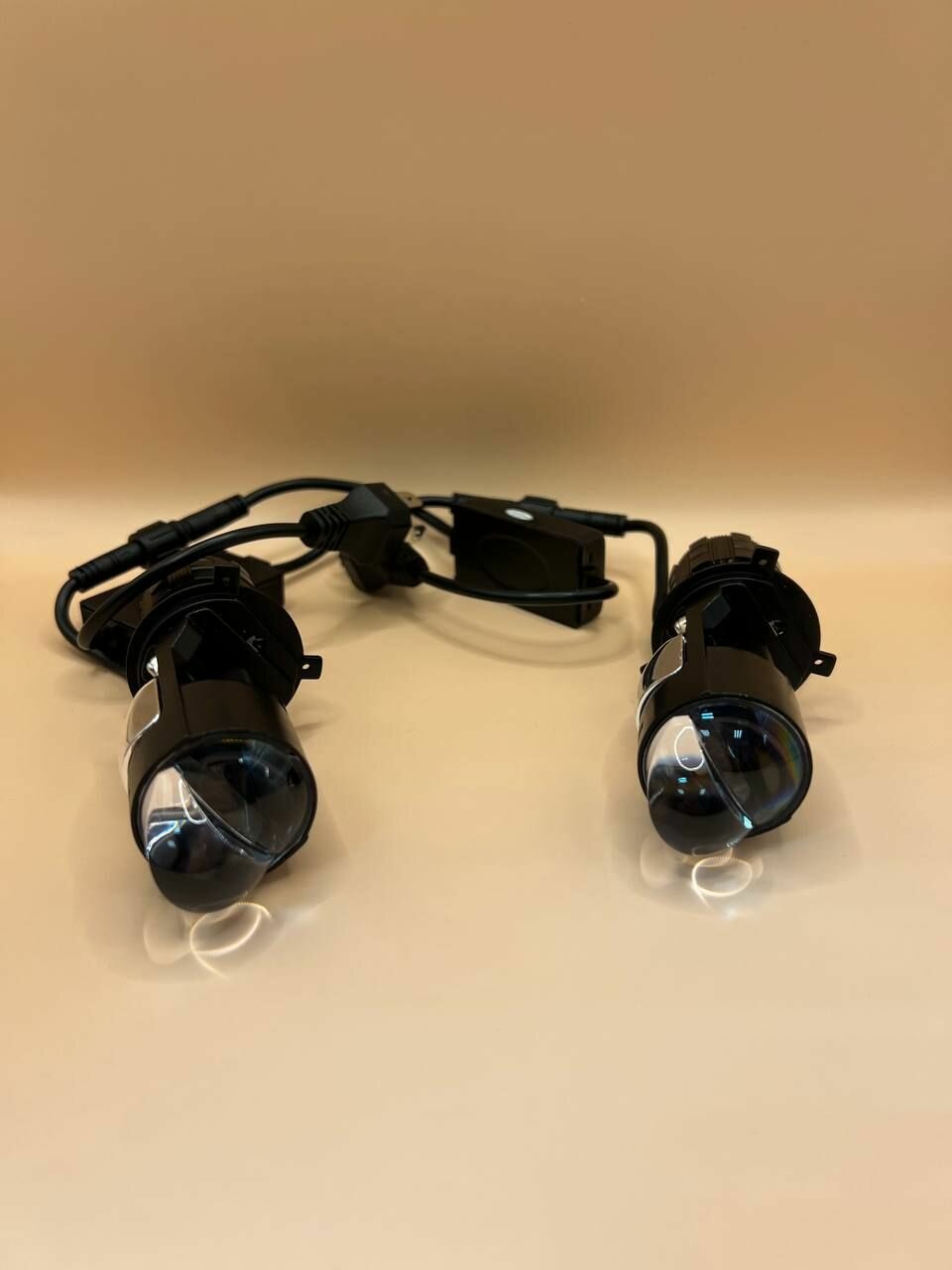 Светодиодные лампы H4, Bi-LED мини линзы H4 A7, белые 6000k