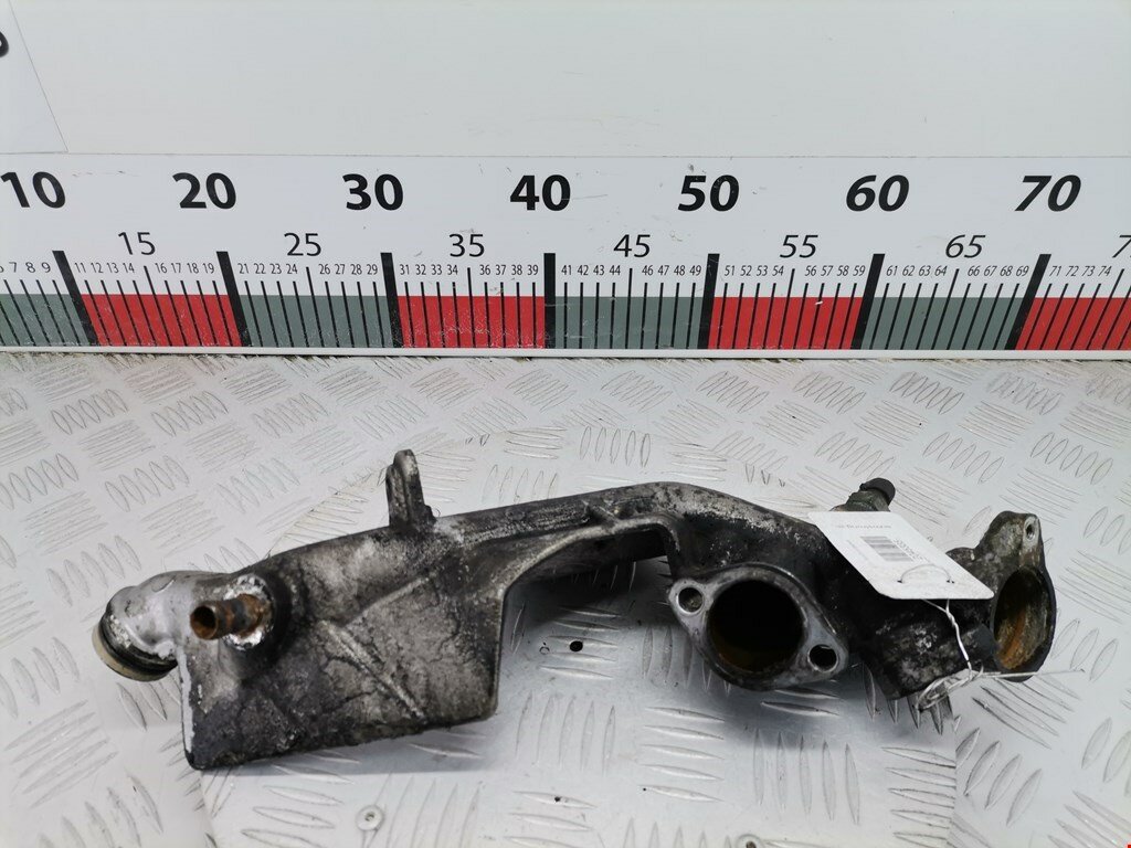 Патрубок охлаждения Opel Vectra C арт. 2045335