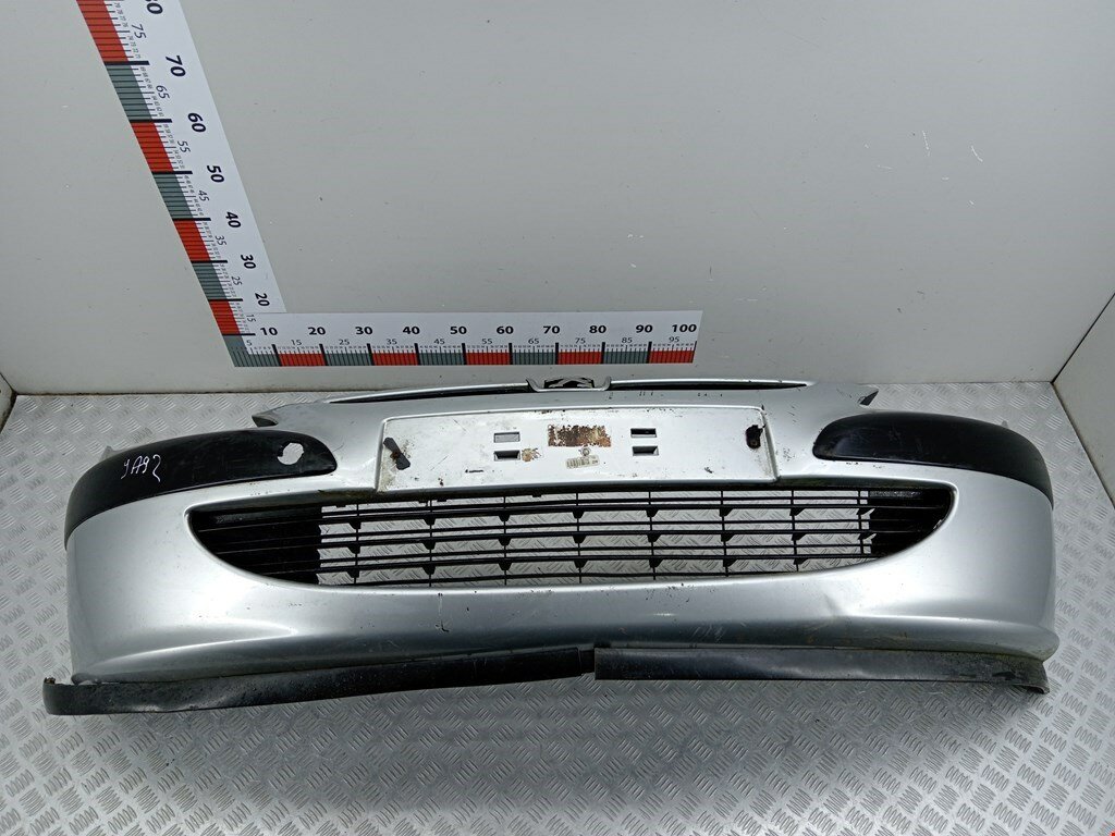 Бампер передний Peugeot 307 7401S6 арт. 2057457