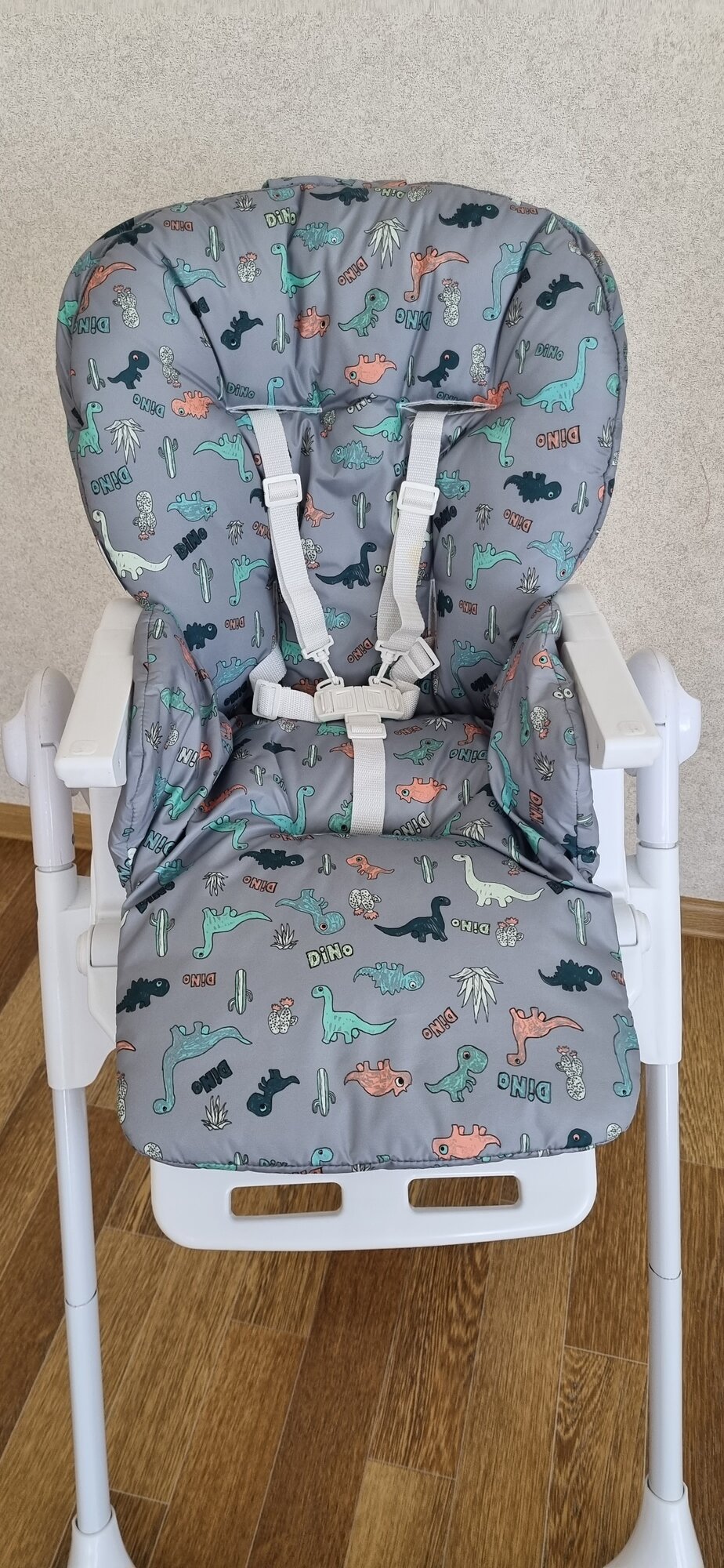 Чехол на стульчик для кормления универсальный