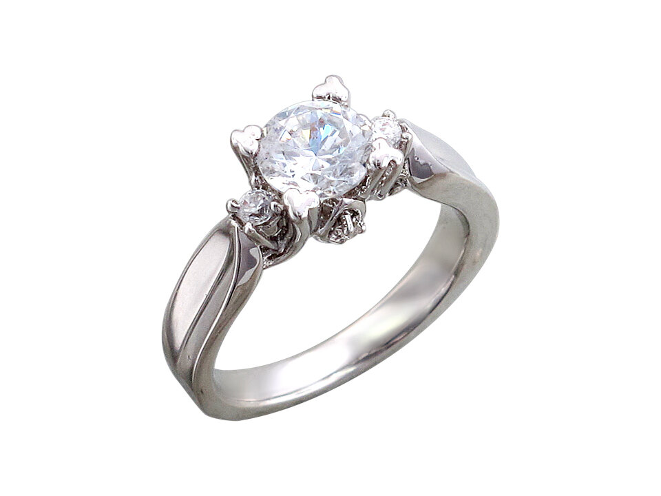 Кольцо, фианит