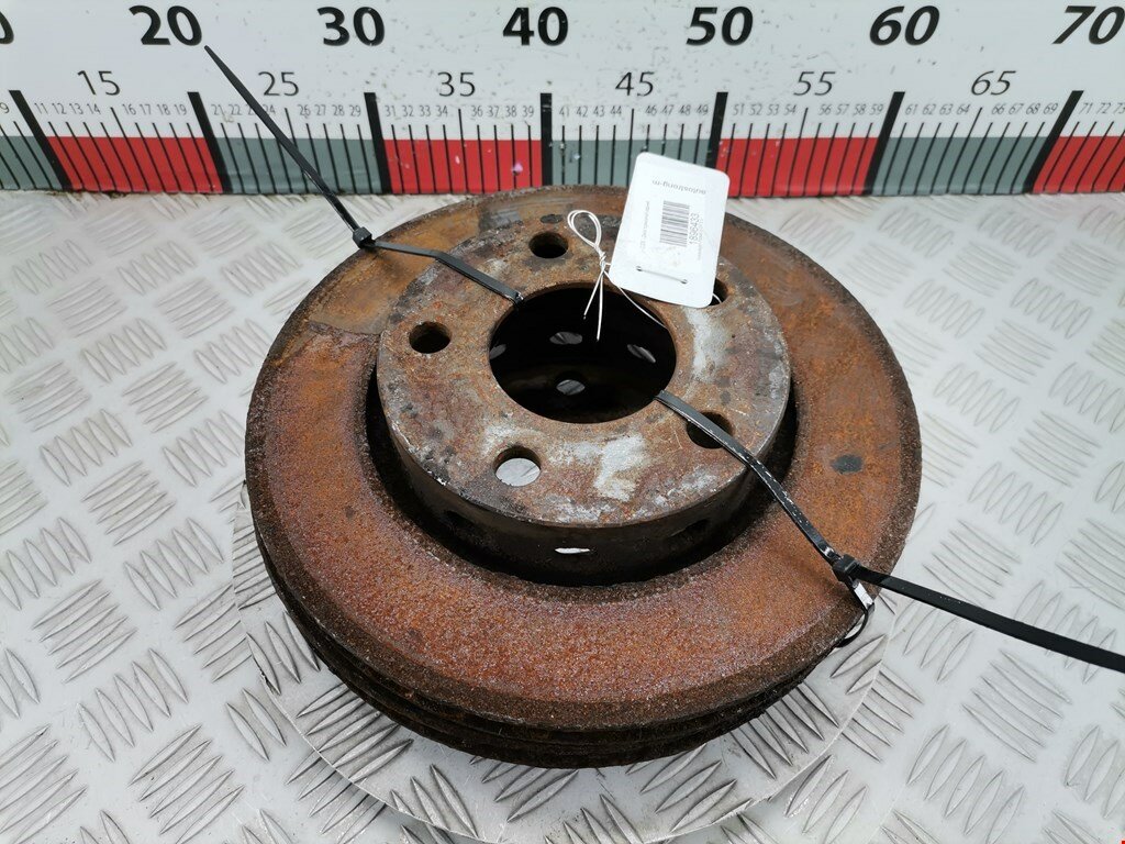Диск тормозной задний Volkswagen Passat 5 GP 4A0615601A арт. 1896433