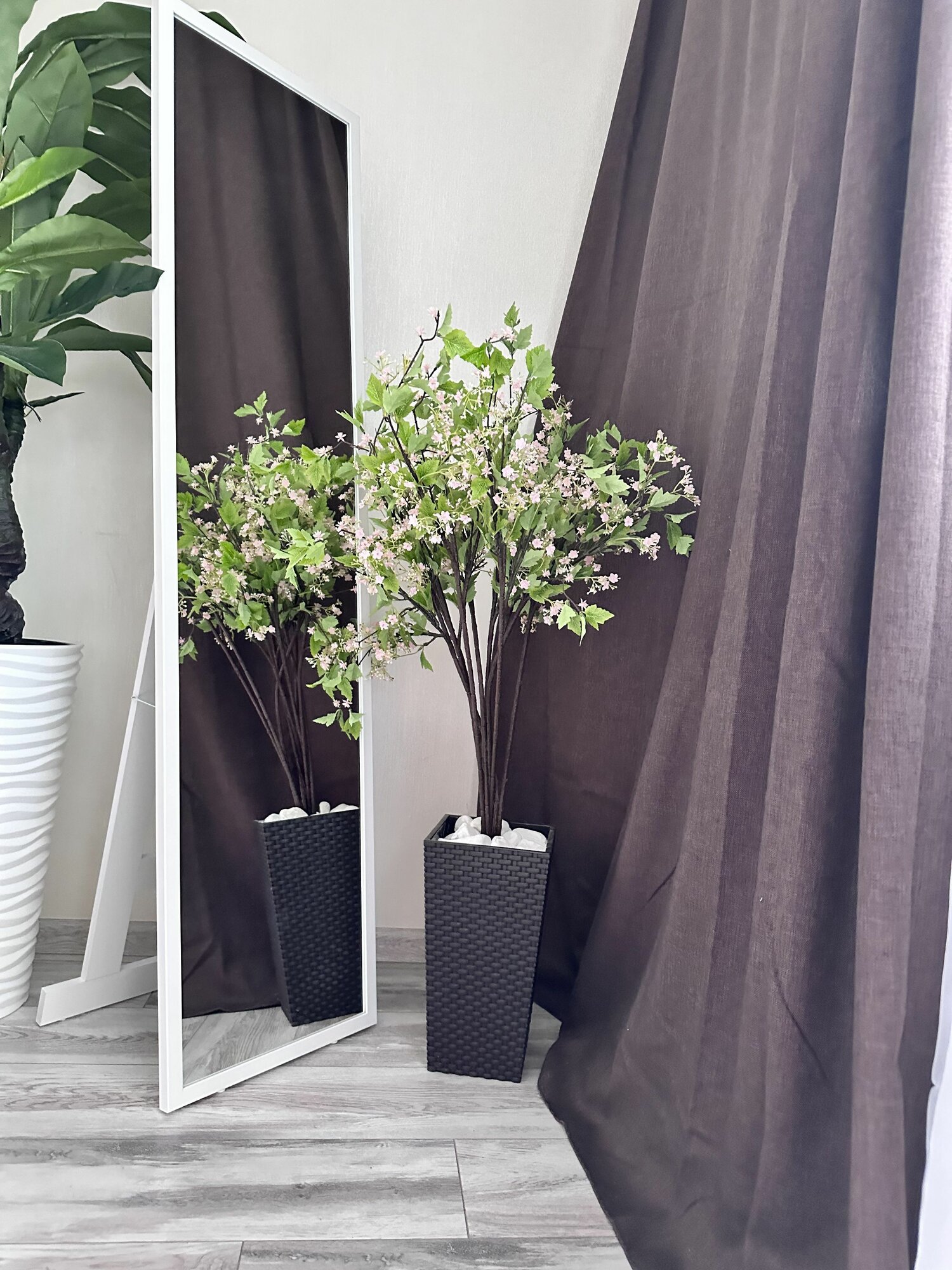 Искусственные цветы высокие ветки Орхидеи латекс силикон (как живые)для декора интерьера. Интерьерная композиция из цветов