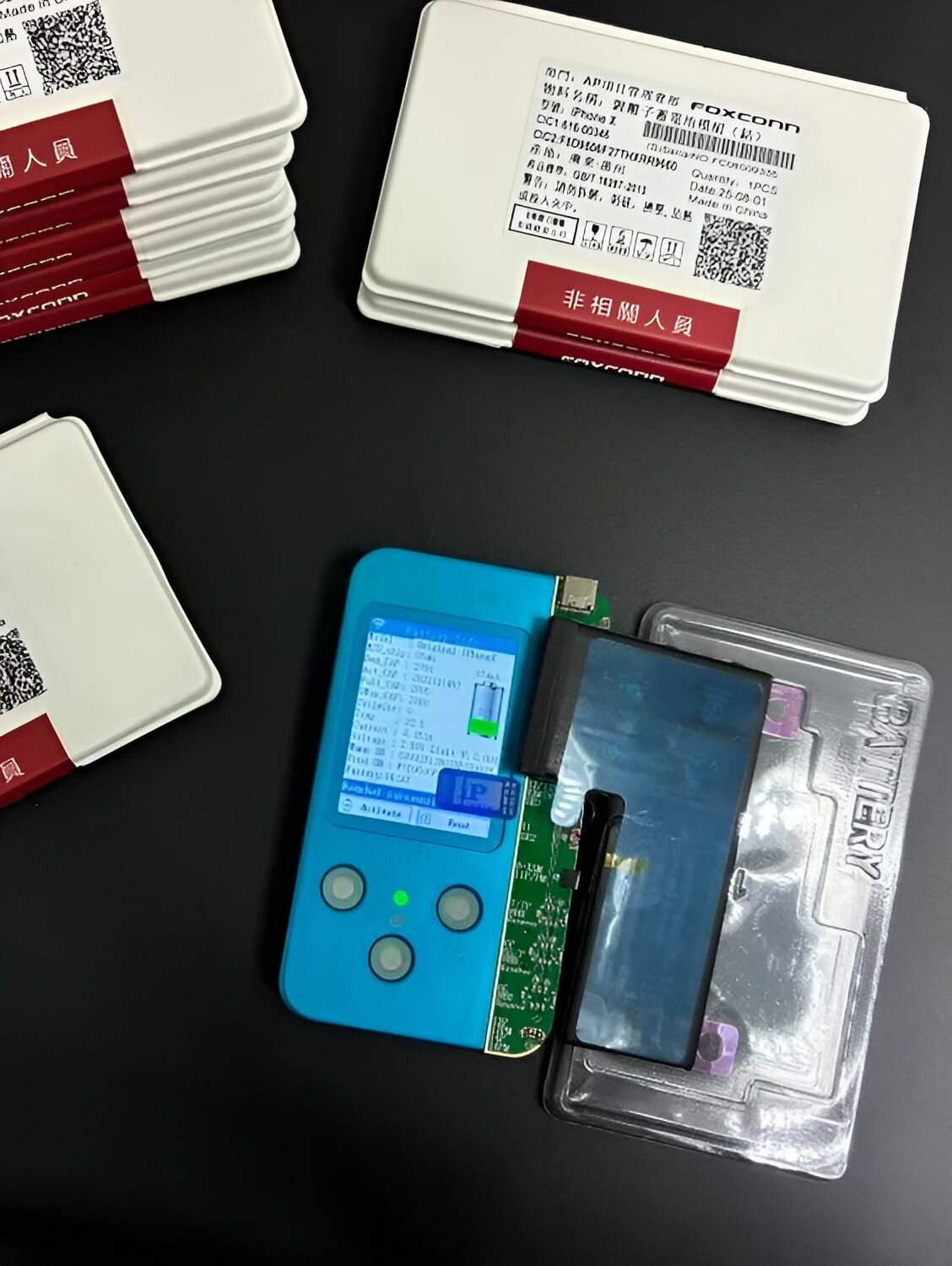 Аккумулятор FOXCONN для iPhone X 2716 mAh (коробка)