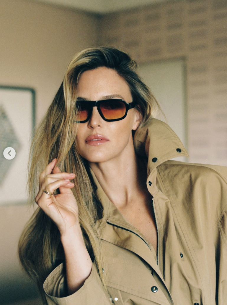 Солнцезащитные очки CAROLINA LEMKE