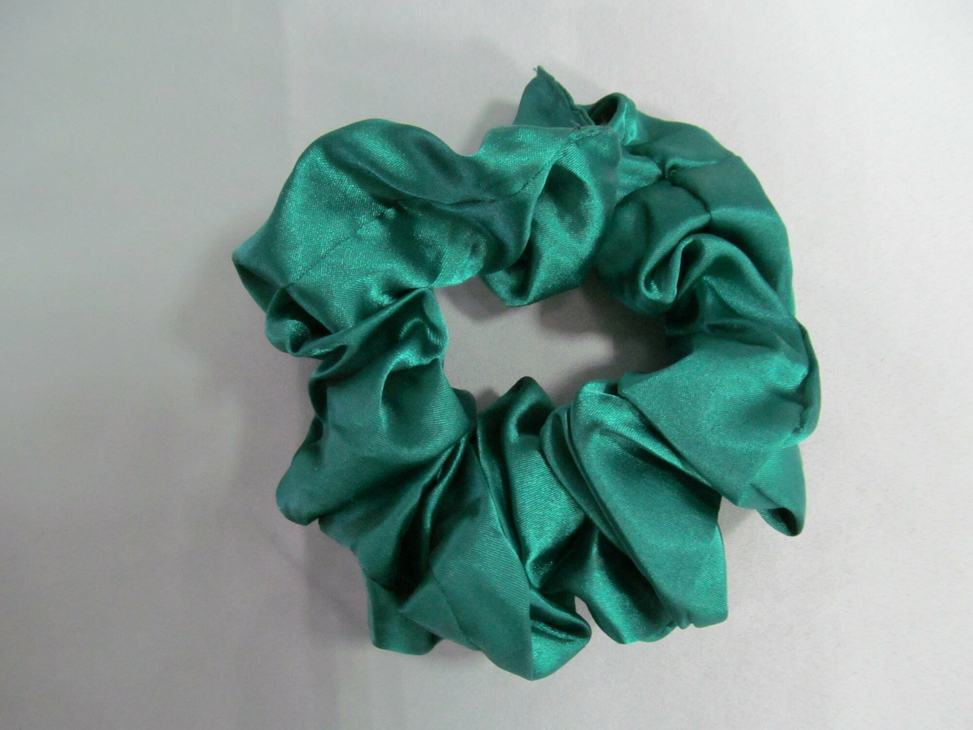 Резинка для волос, цвет изумрудный атлас