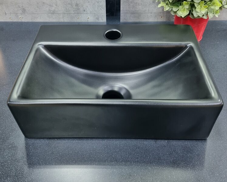 Керамическая раковина Ceramalux 9135-1MB