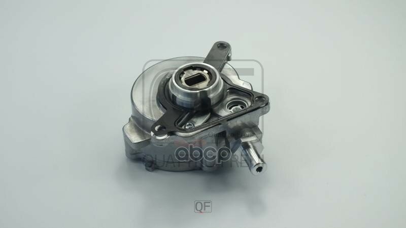 Насос вакуумный, QF14F00015 VAG QUATTRO FRENI арт. QF14F00015