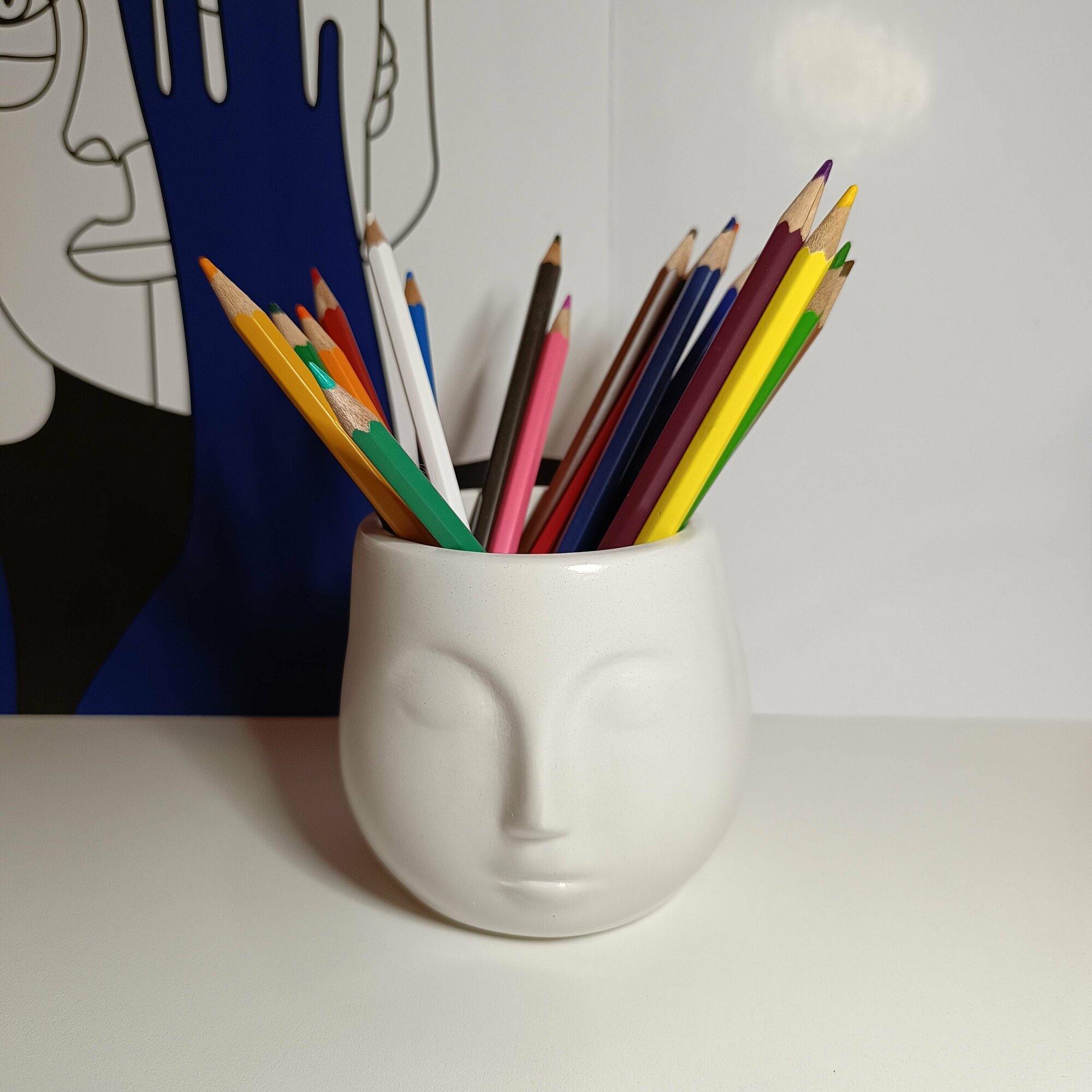 Органайзер для косметики и канцелярии / Стакан из гипса под кисти для макияжа / Подставка для ручек и карандашей