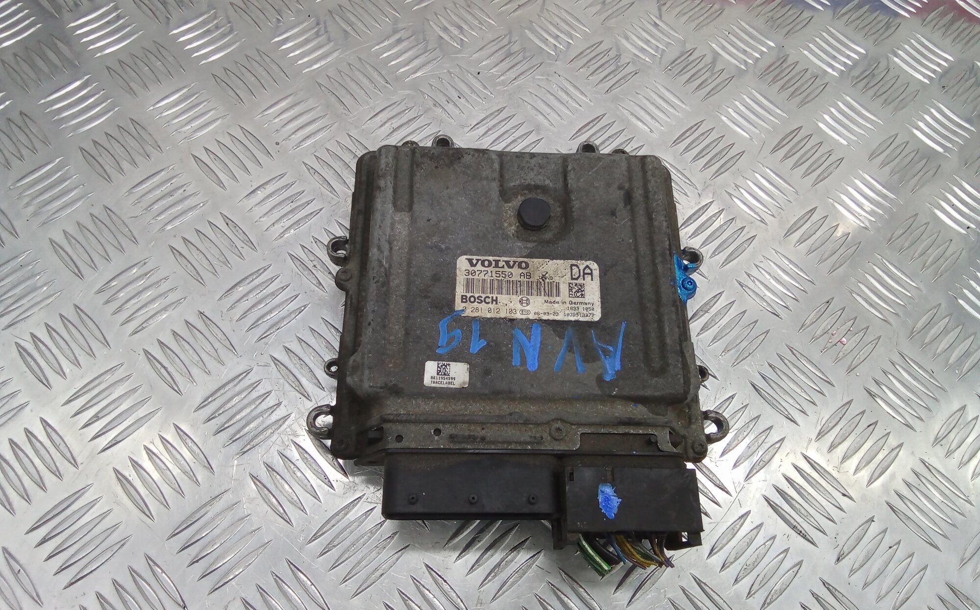 Блок управления двс VOLVO XC90 1, Номер 0281012103