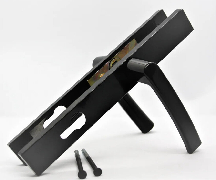 Ручки на планке СТН-1615-13 RAL8017 коричневый