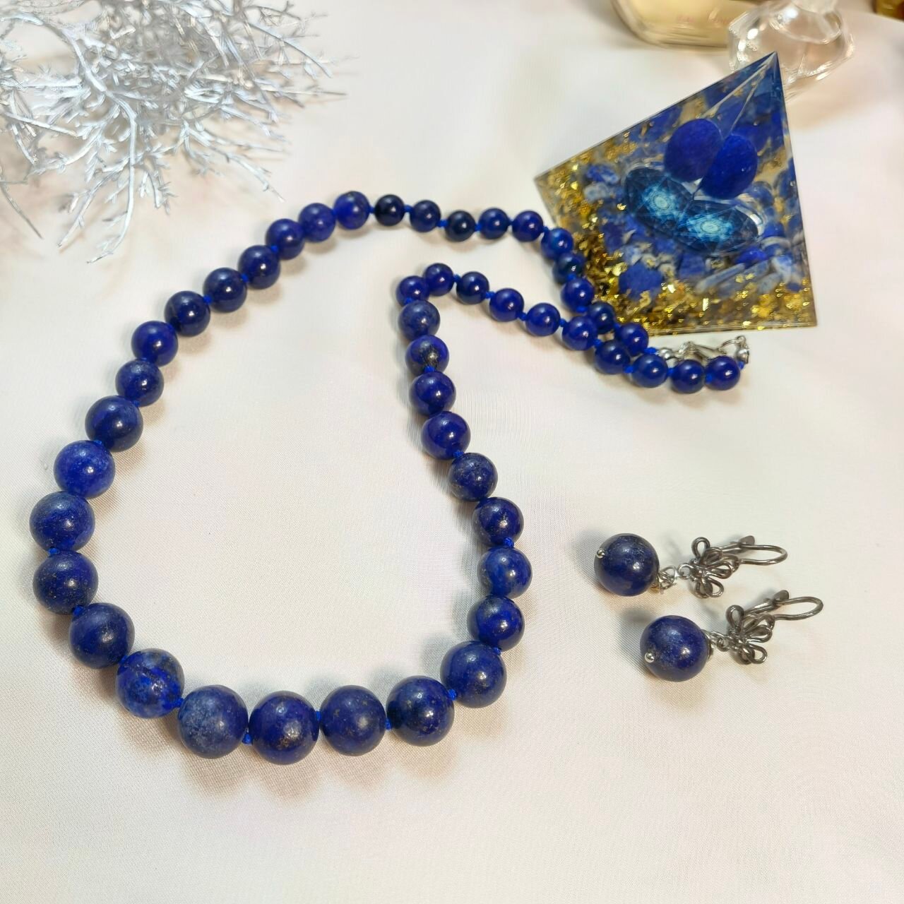 Комплект бижутерии: серьги, колье, лазурит