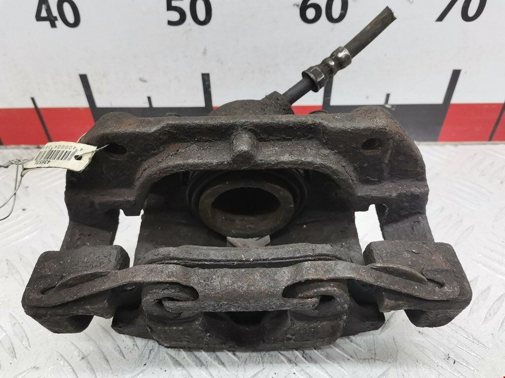 Суппорт передний правый Volkswagen Touran 1 1K0615124E арт. 436531