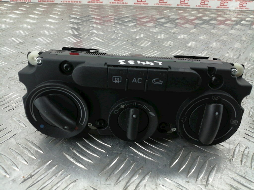 Блок управления печки (климат-контроля) Audi A3 8P 8P0820047 арт. 600863