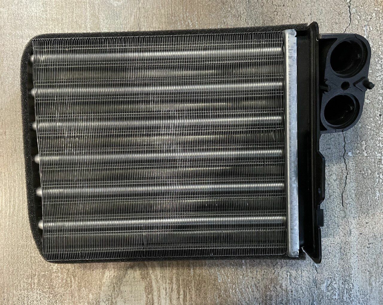 Печка Логан, Ларгус/Радиатор отопителя салона RENAULT LOGAN 04-/LOGAN 08-/ SANDERO 08-/DUSTER 10-/LADA LARGUS 12 аналог