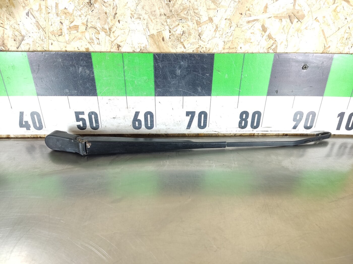 Поводок стеклоочистителя передний правый RENAULT Logan 2005 2014 288868767R