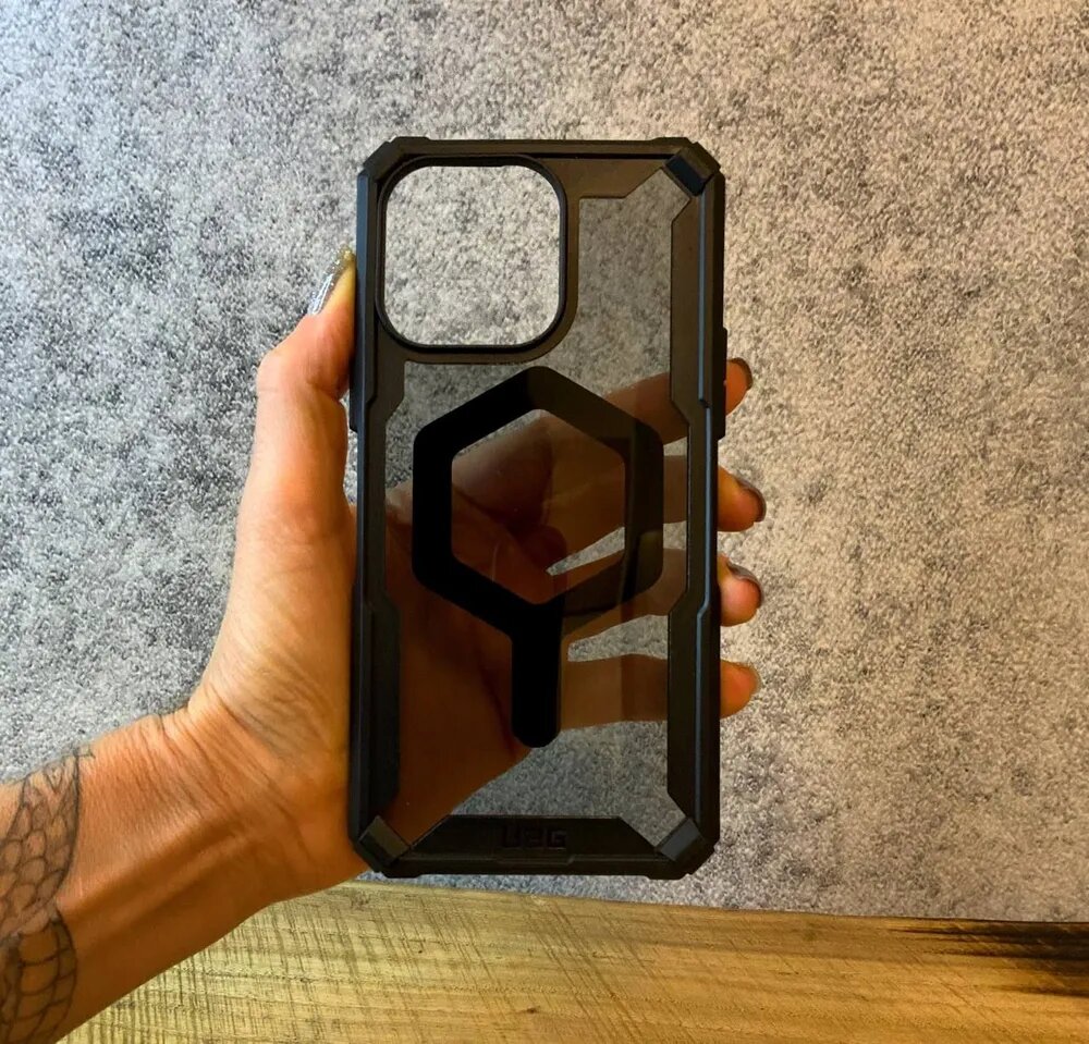 Чехол-накладка PLASMA Pro Case / для iPhone 13 Pro / Black-Black