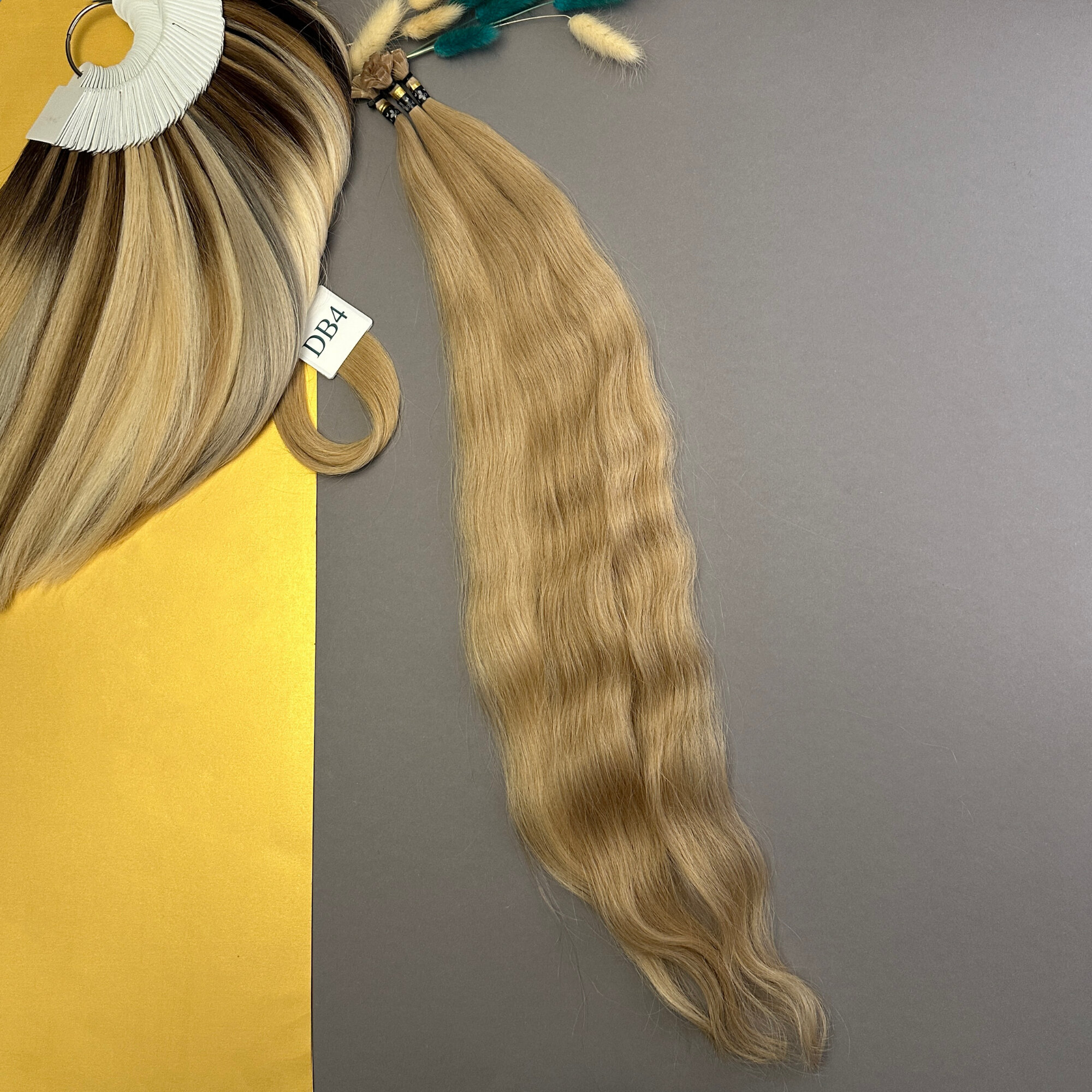 Волосы Belli Capelli славянские люкс на классической капсуле 60-65 см №DB4 (25 капсул)