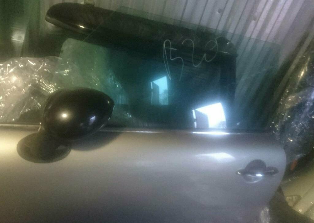 Стекло Mini Cooper 2 2008