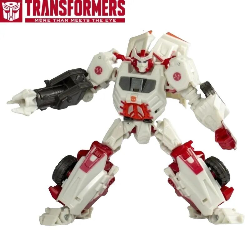 Трансформеры игрушки 09 Autobot Ratchet Gamer Edition Voyager Class Transformers Studio Series Transformers: War for Cybertron