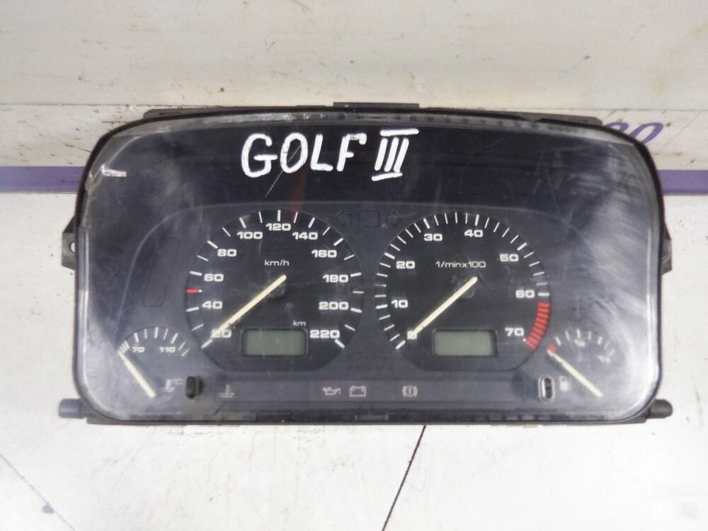 Панель приборов VW Golf III 1H6919033A