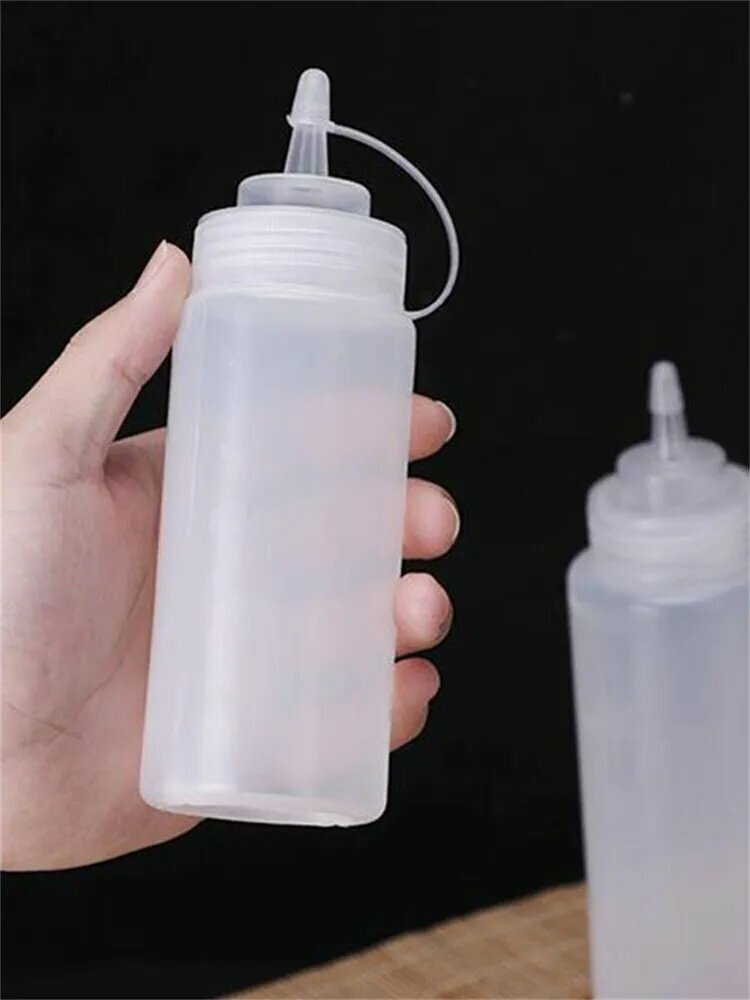 Пластиковая бутылка для отжима соуса, кетчупа, джема, заправки для салата, в которой расходуется масло, 240 мл, 1 шт