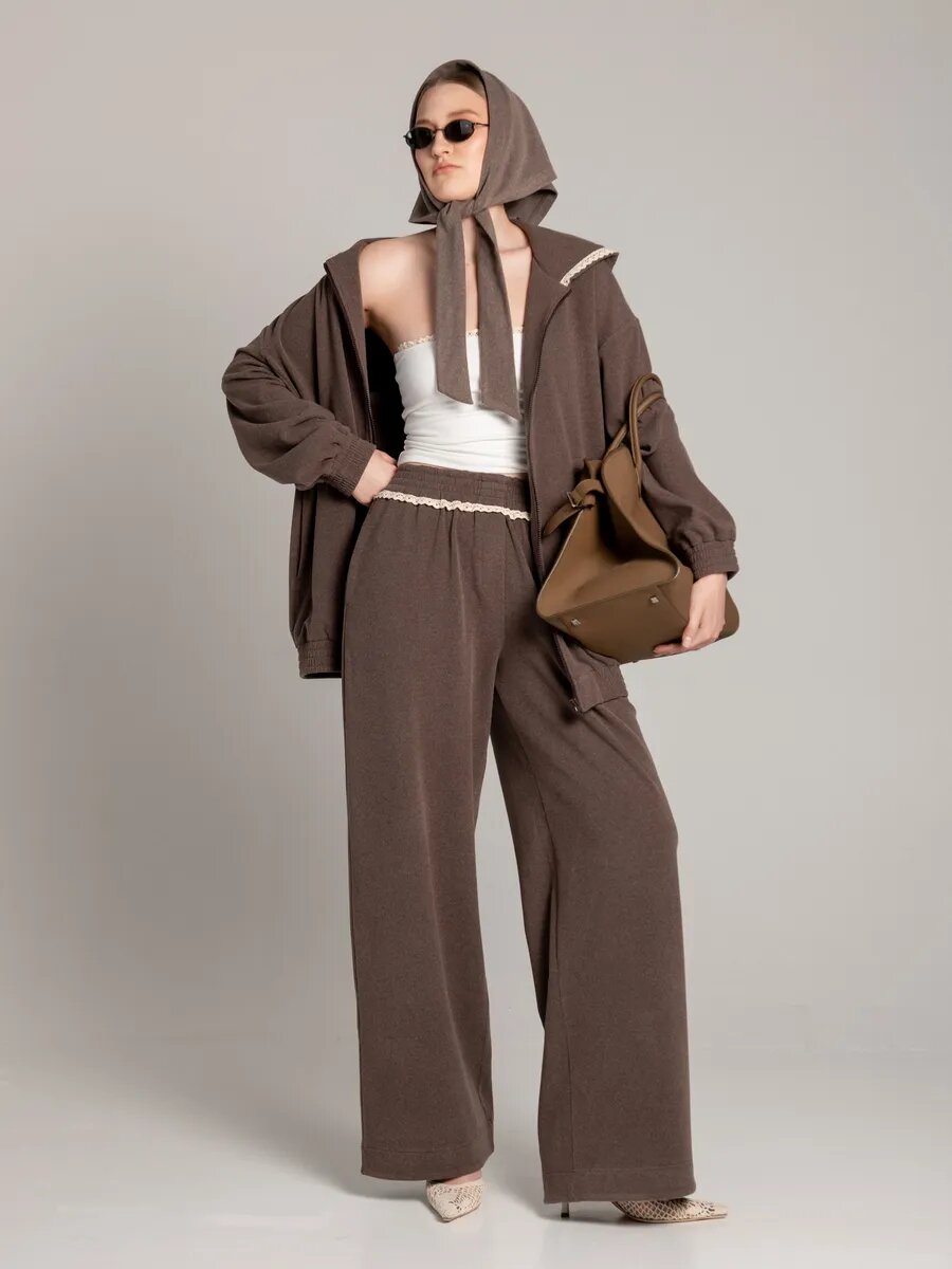 Костюм спортивный