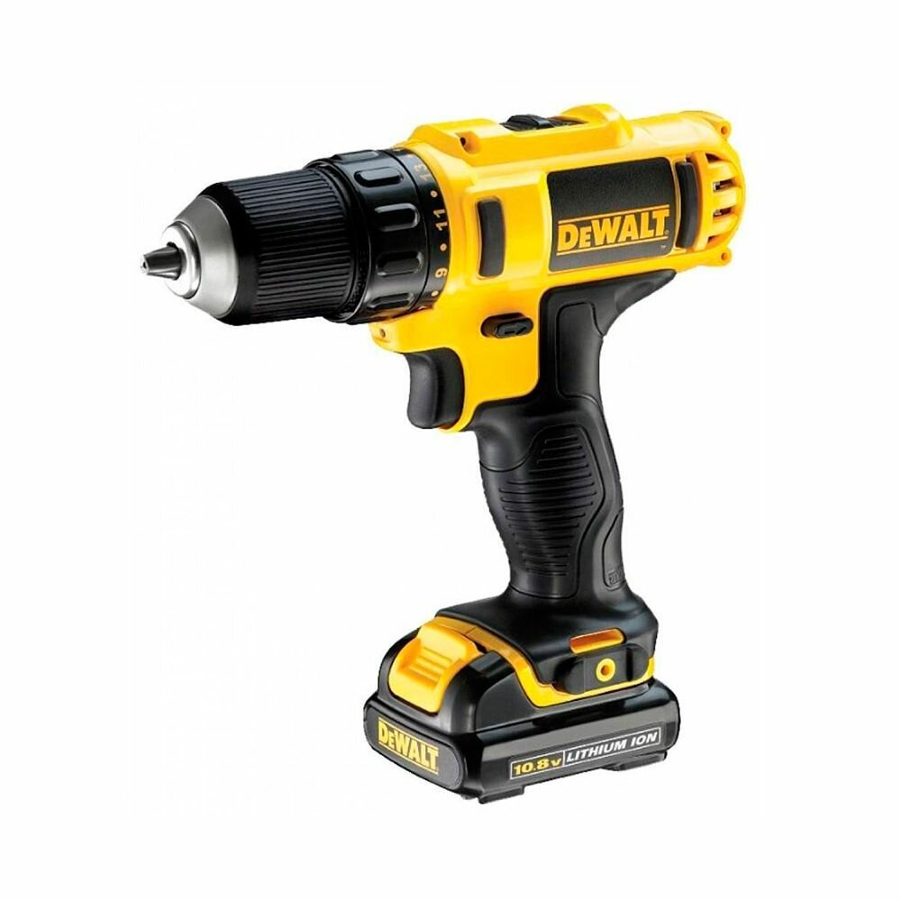 Аккумуляторная дрель-шуруповерт DEWALT DCD710D2