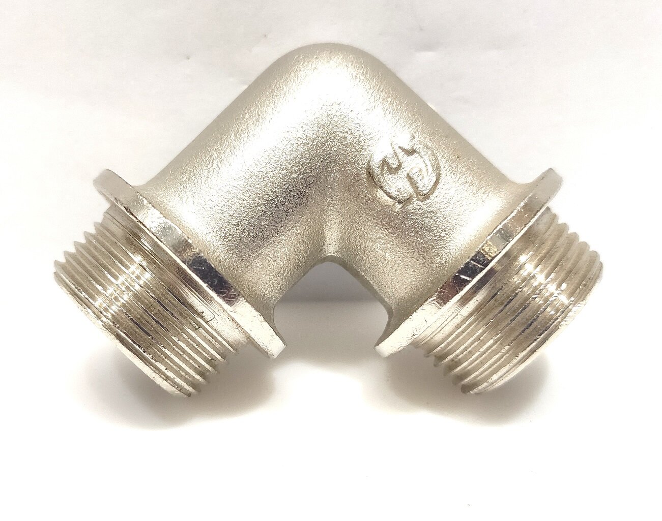 Уголок GF с наружной резьбой с ребордой 3/4" никель