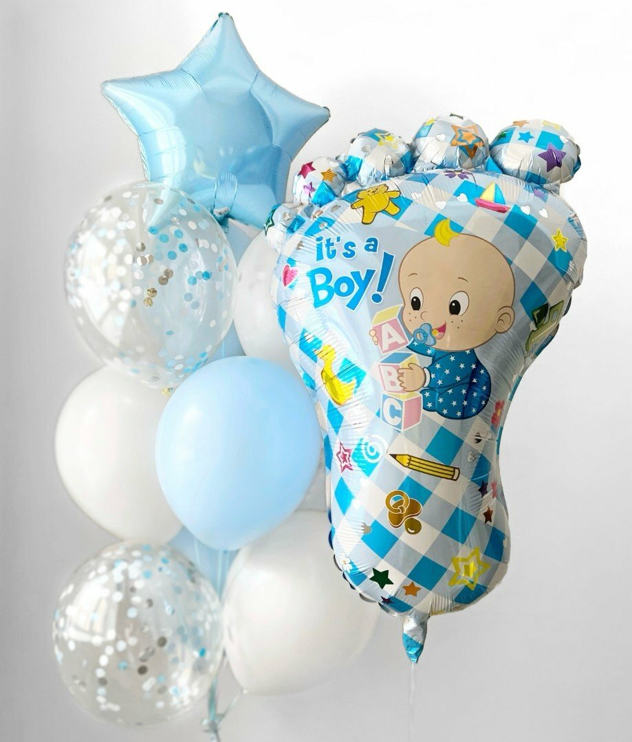 Букет из гелиевых шаров на выписку мальчика