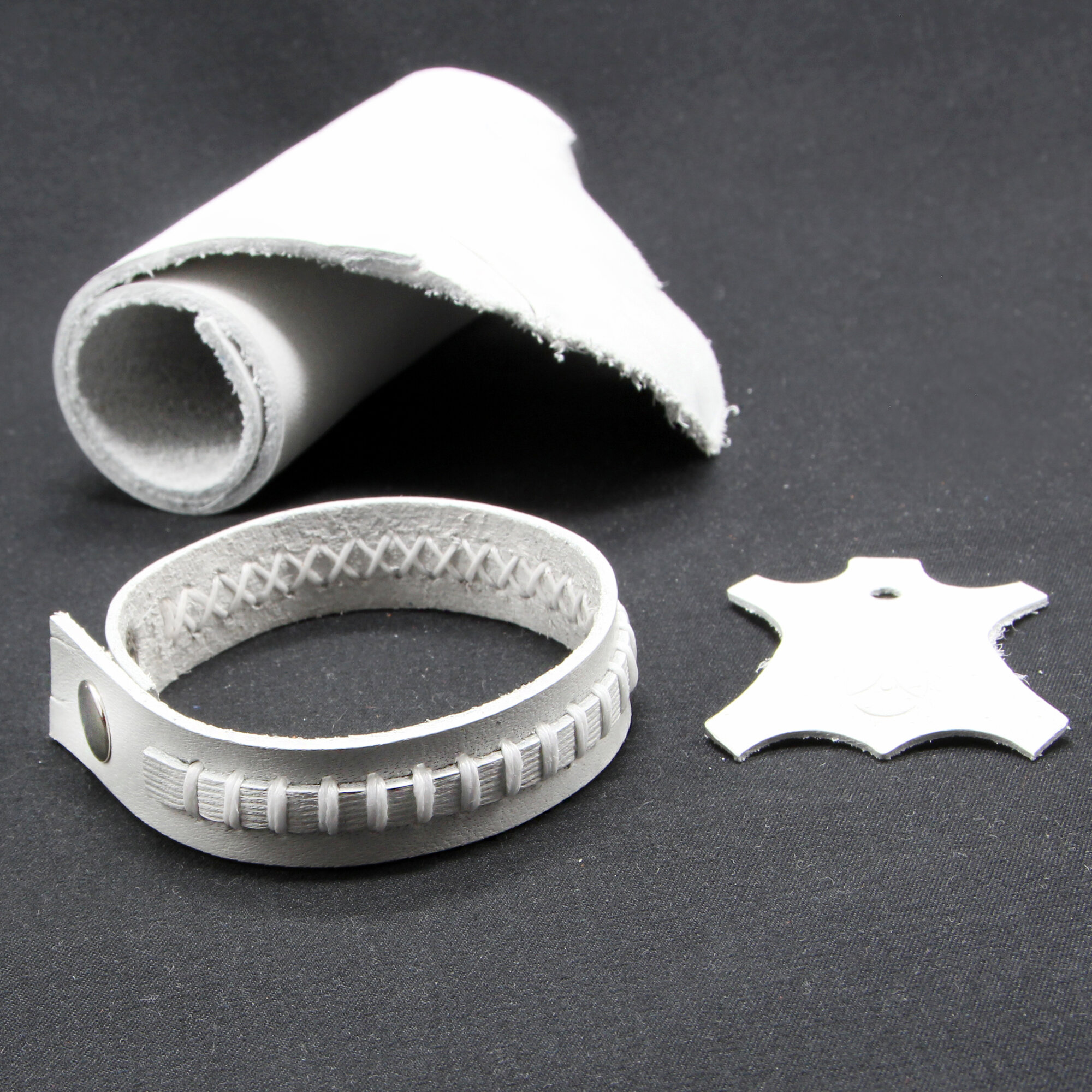 Браслет, кожа