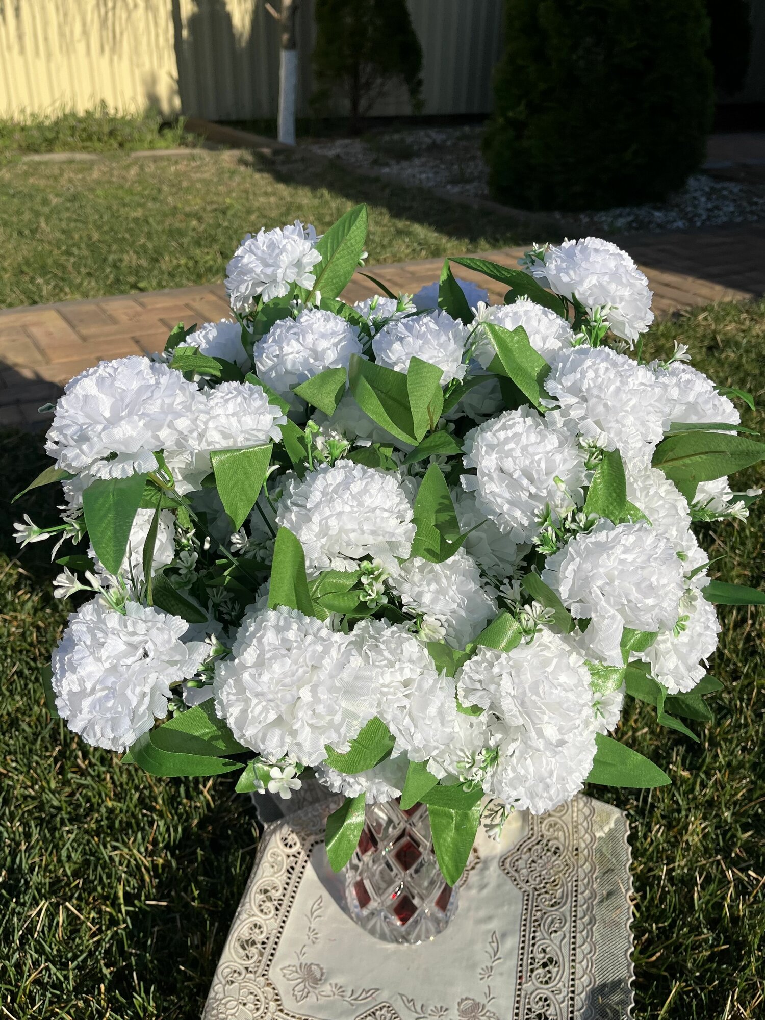 Искусственные цветы"Гвоздика"(Белые)