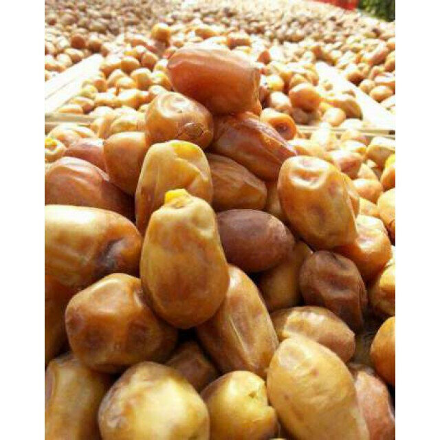 Финики медовый 1000 грамм Иран