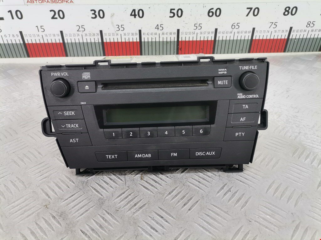 Магнитола Toyota Prius 3 (XW30) 8612047341 арт. 1626473