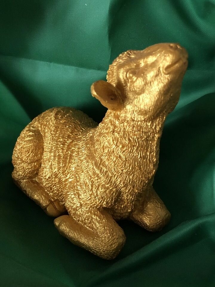 Фигурка Баран золотой